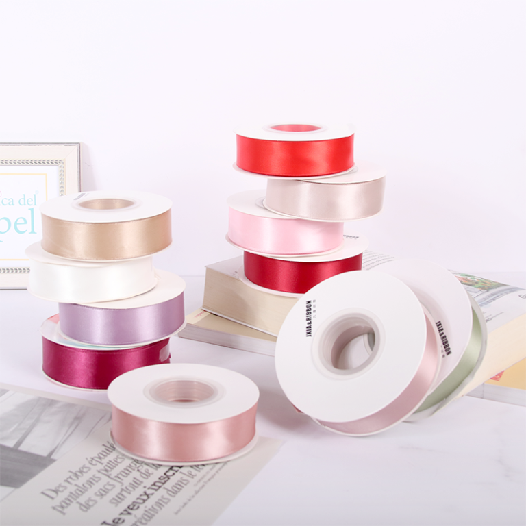 LISTÓN DE SATÍN EN ROLLO DE 18 METROS