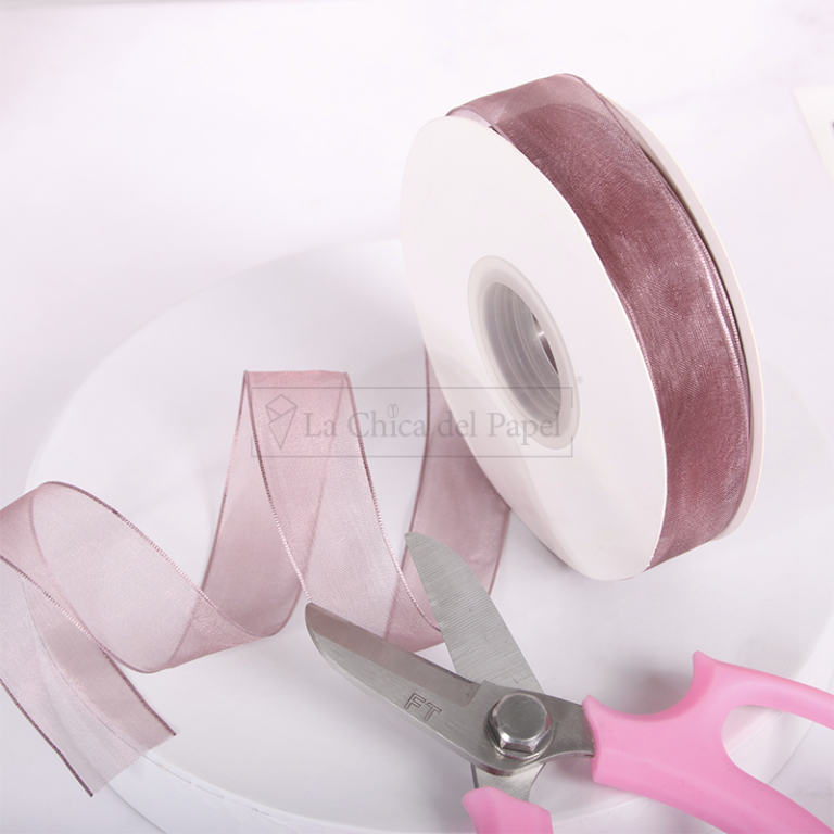 HERMOSO LISTÓN ORGANZA 2.5 CM