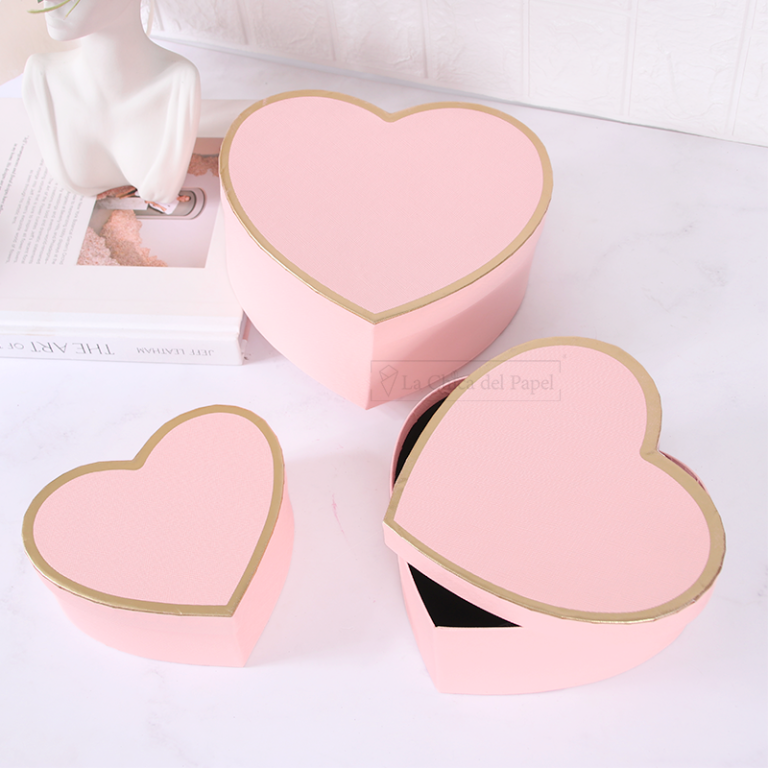 SET DE 3 CAJAS EN FORMA DE CORAZÓN
