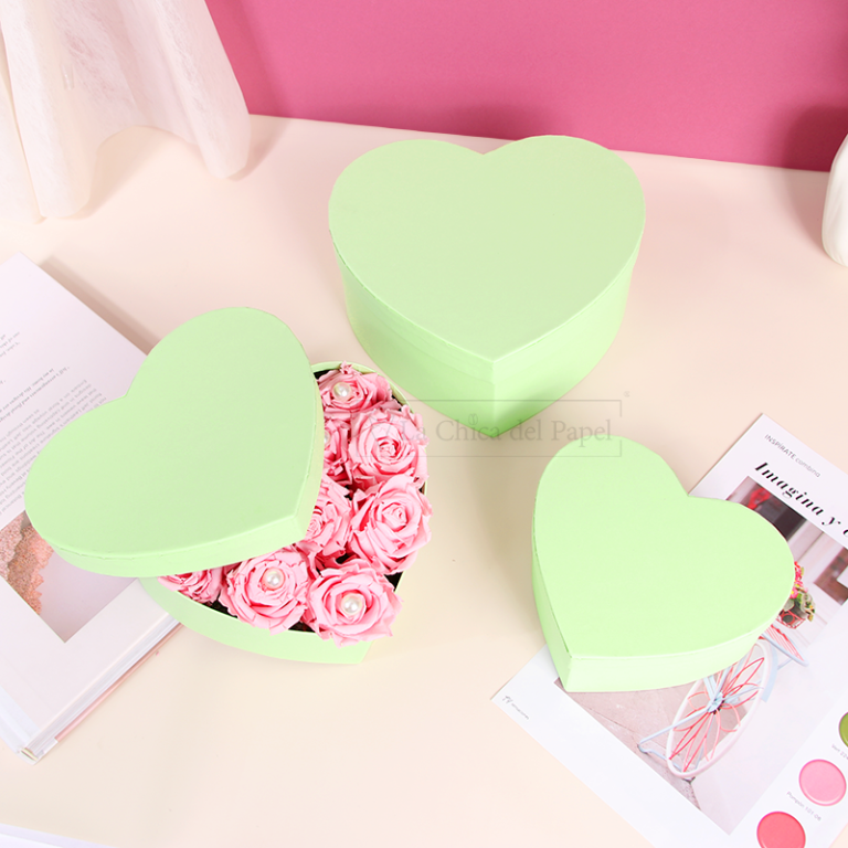 SET DE 3 CAJAS EN FORMA DE CORAZÓN