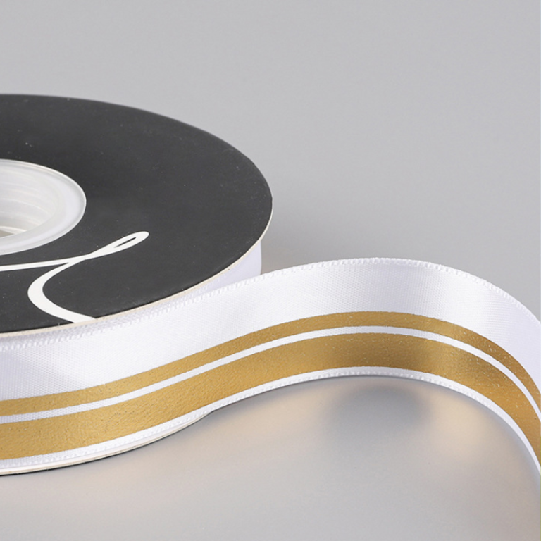 LISTON SATIN CON FRANJAS DORADAS